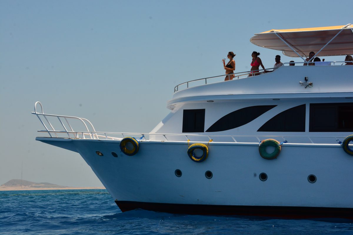 Dive Boats & Liveaboards in Sharm El Sheikh | Pyramids Diving Center